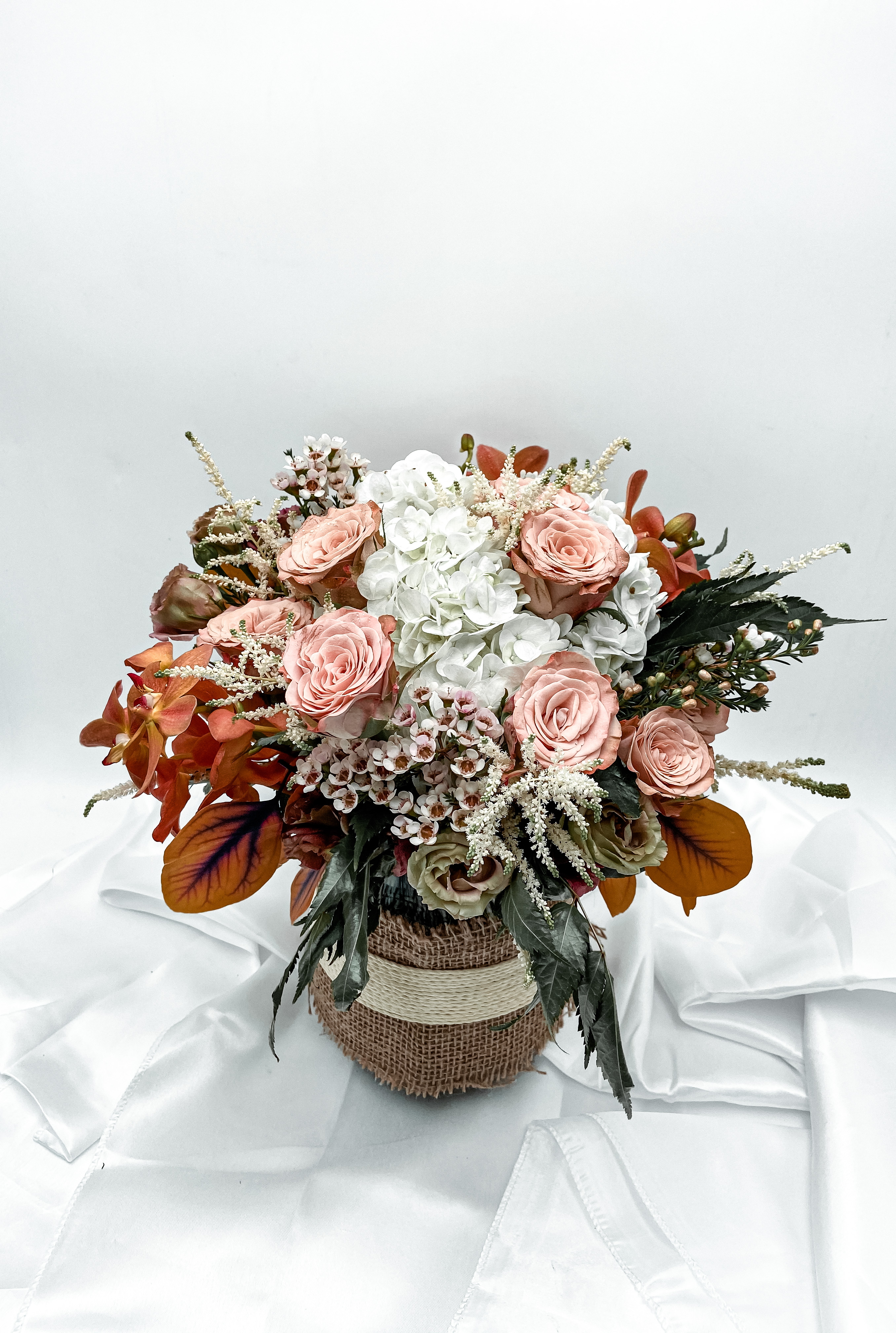 Hong Le Floral & Trading